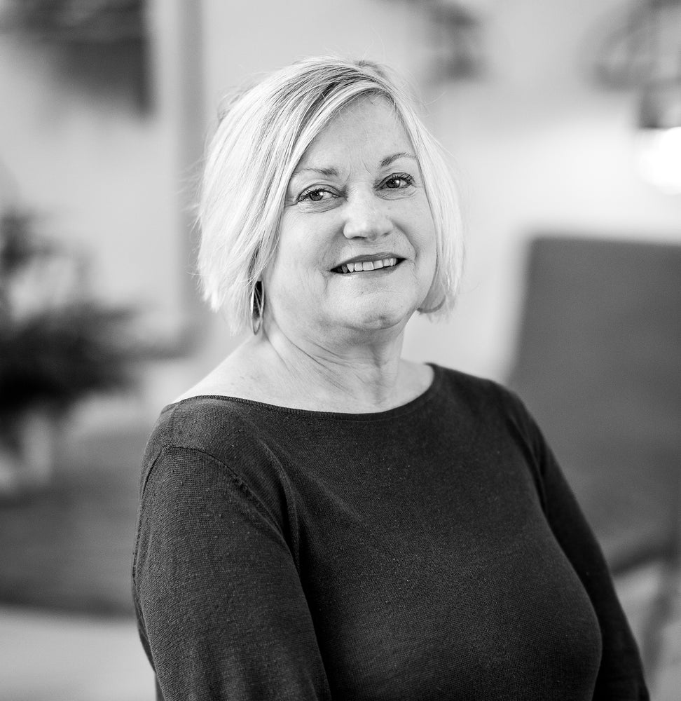 Designer Susan Iverson | Schneiderman's Furniture